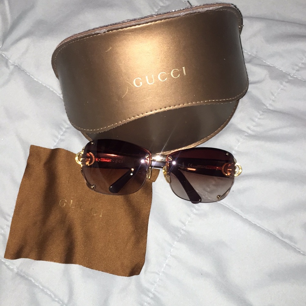 Authentic Vintage Gucci Sunglasses - Gem